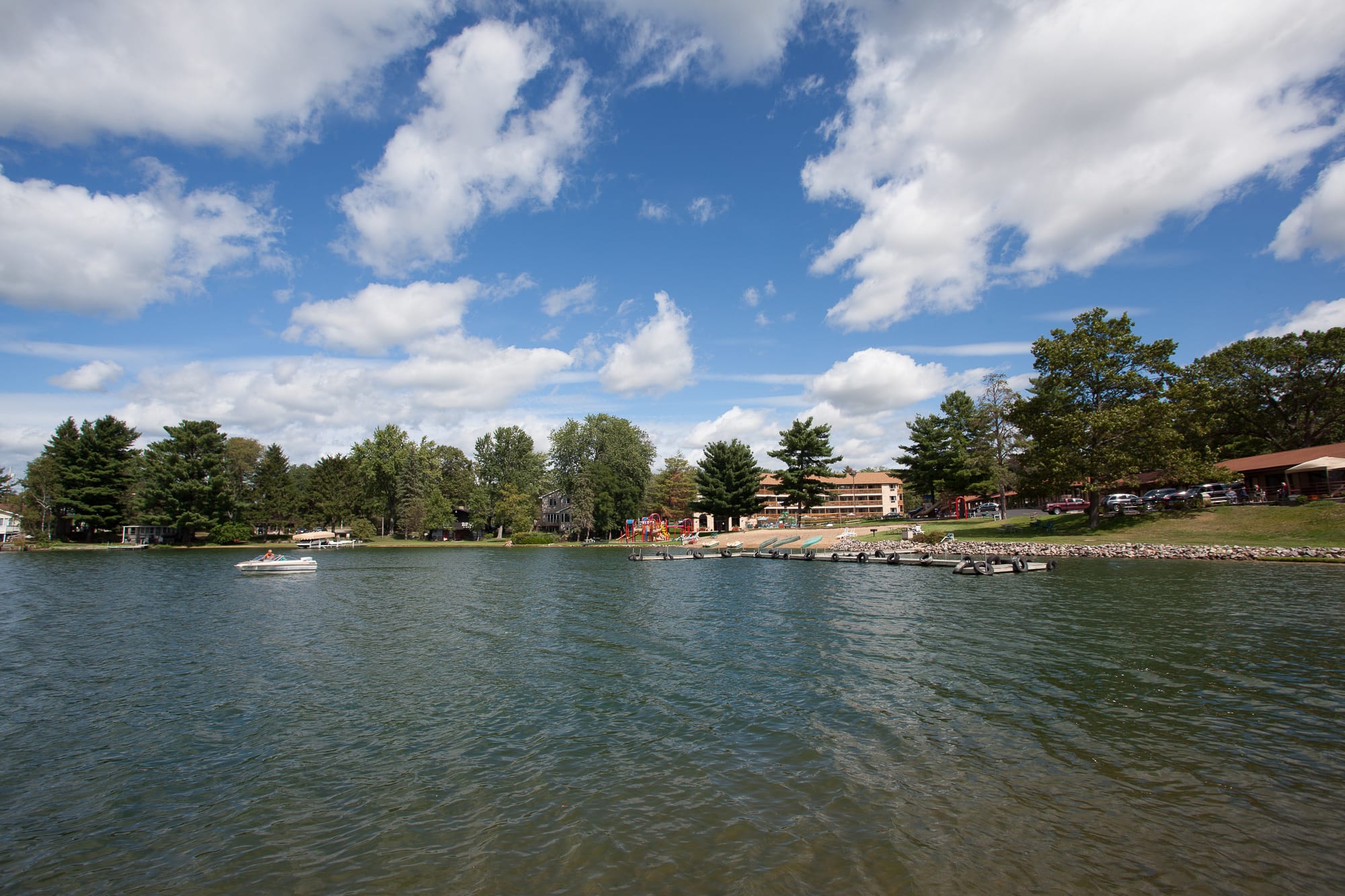 Photo Gallery - Aloha Beach Resort Wisconsin Dells