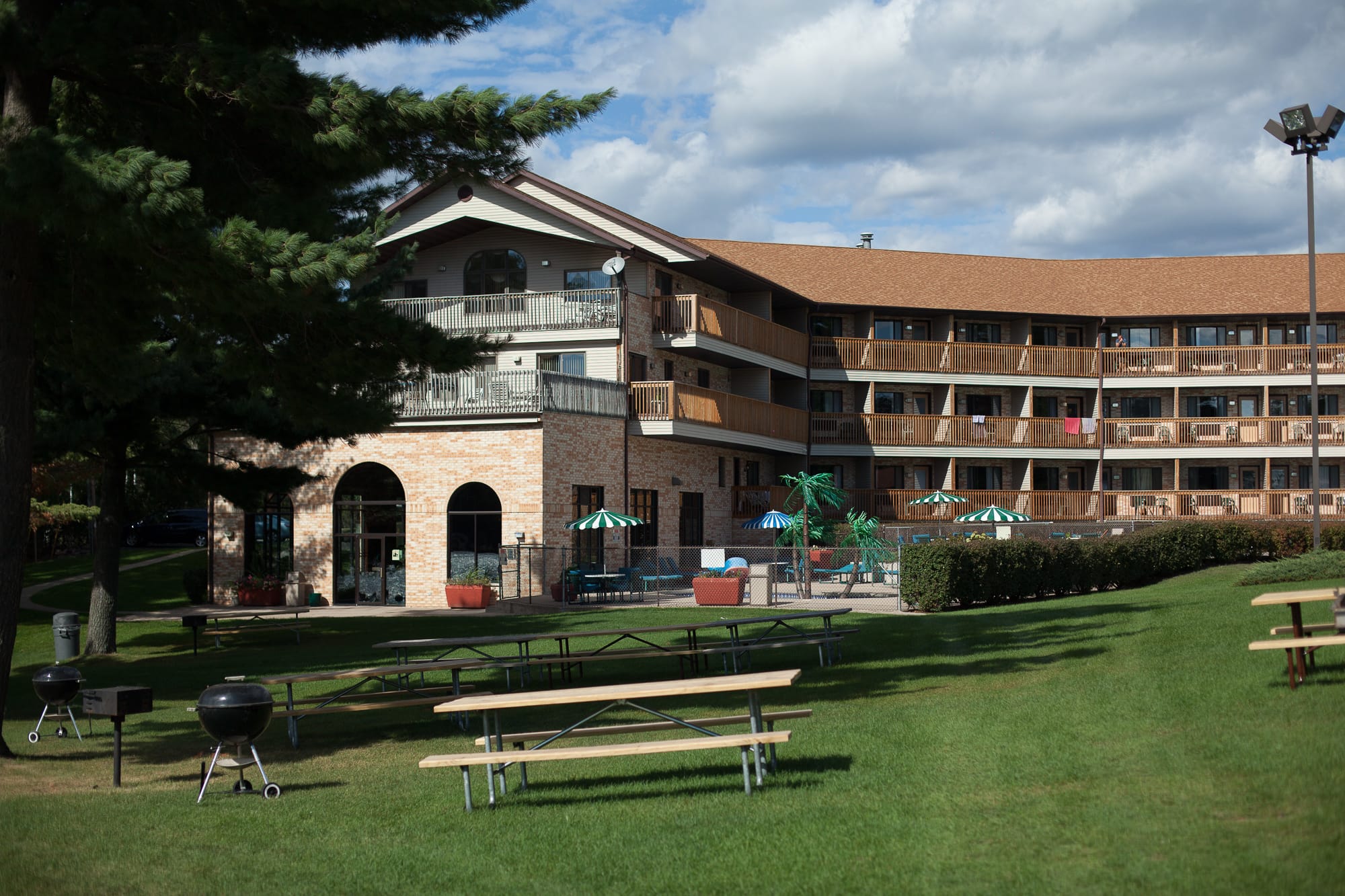 Photo Gallery - Aloha Beach Resort Wisconsin Dells